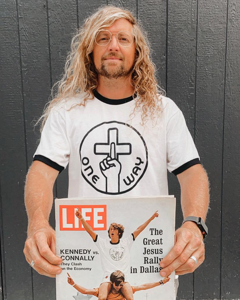 Sean Feucht Grooms Gen Z for Far-Right Christianity; Bethel Clothing ...